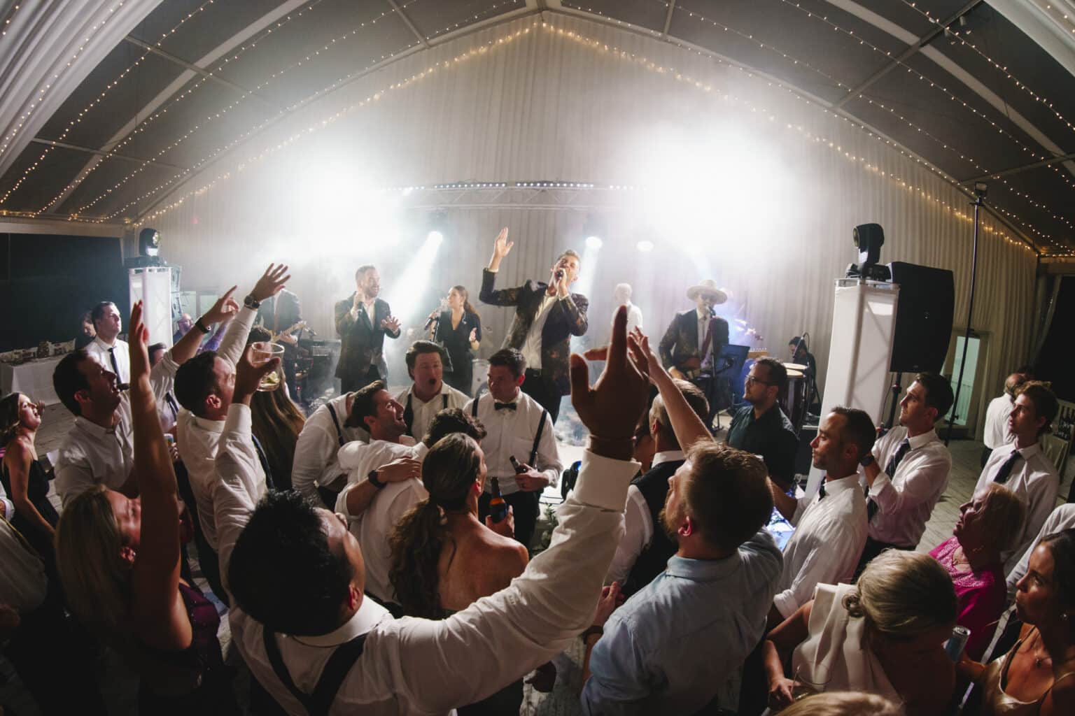 Best Destination Wedding Locations in the Northeast: Where NYC Couples ...